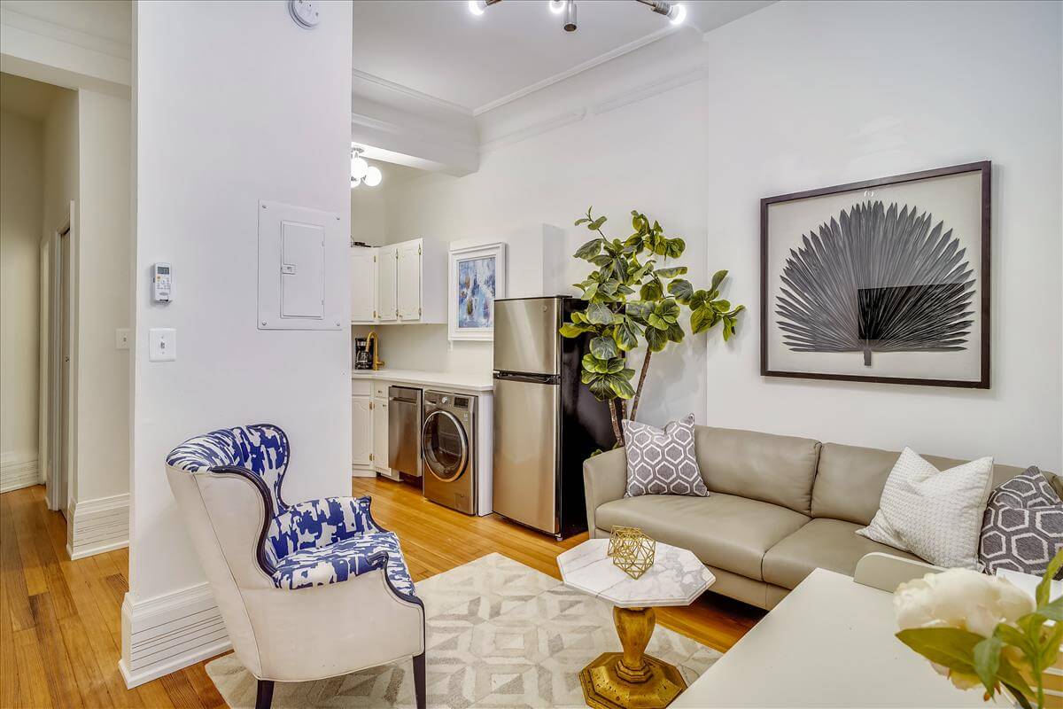 RENTAL - 614 E Capitol Unit 2 — Barley & Barley